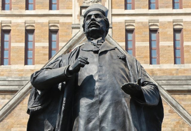 The Moderate Liberalism of "Ferocious Mehta" - Spontaneous Order